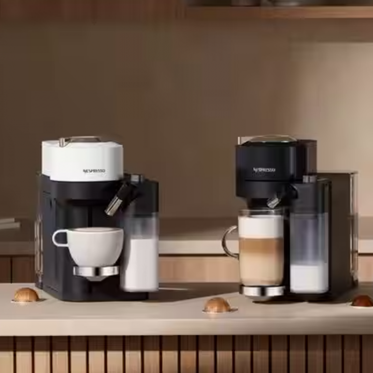 Кофемашина капсульная Nespresso Vertuo Lattissima ENV300.W купить в ...